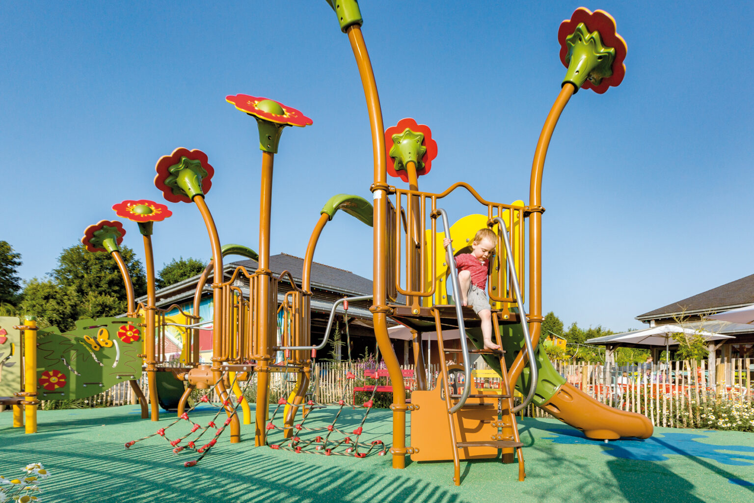 Les Mouettes - Das 5-Sterne-Camping-Erlebnis in der Bretagne ...